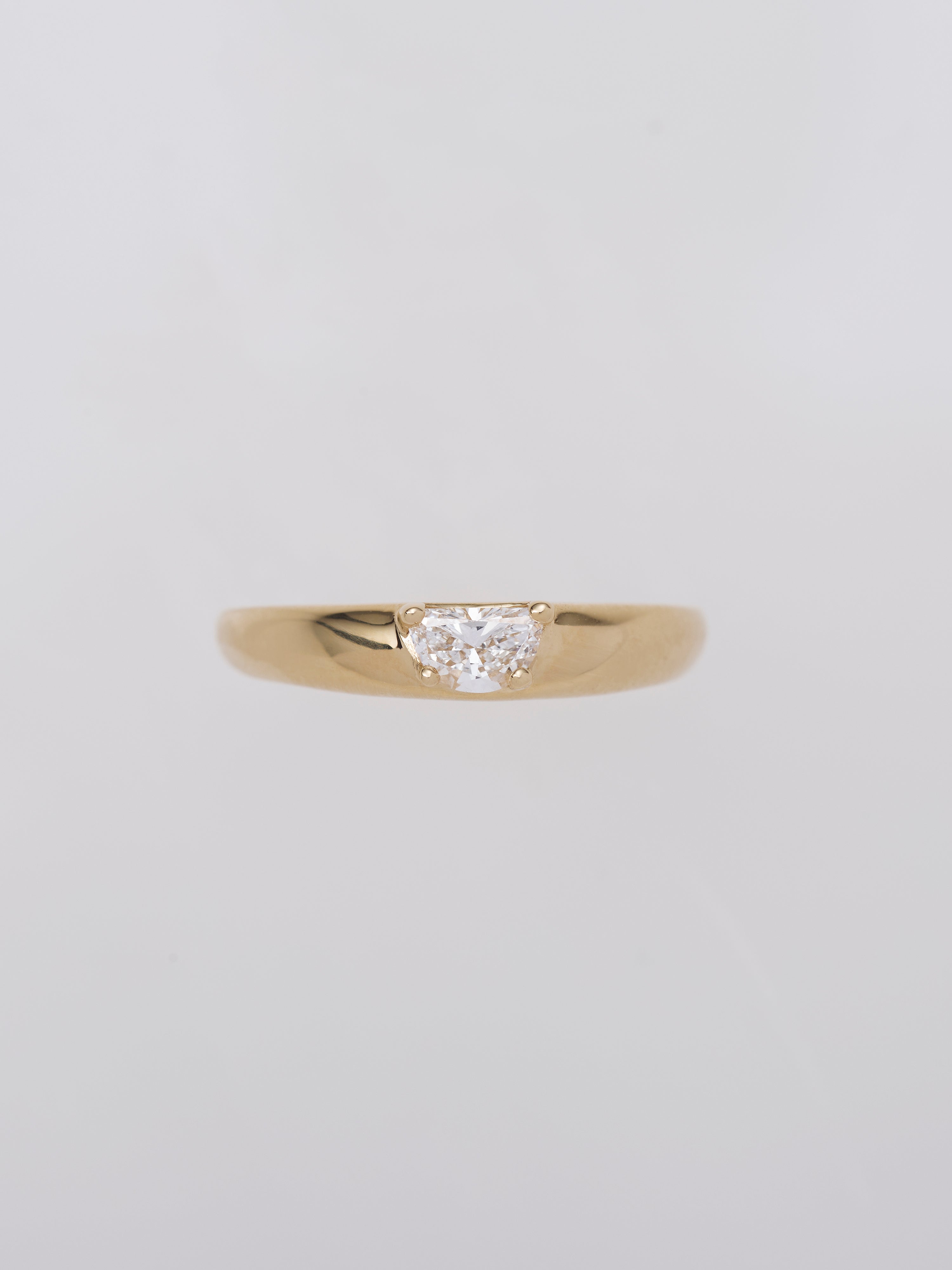 ドロップ ストレート0.2ct ハーフムーン ダイヤモンド K18YG リング | ENEY エネイ – ENEY公式オンラインストア